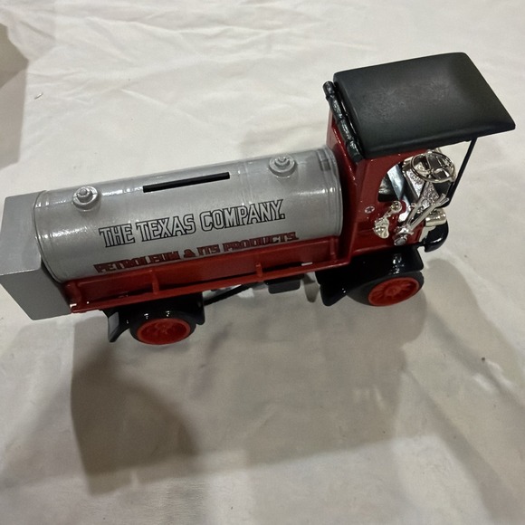 Texaco | Toys | Ertl The Texas Company 91 Mack Texaco Tanker ...